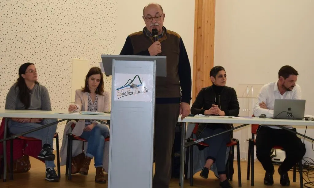 A Saint-Pierre-des-Nids. Les élus croulent sous les projets - Laval ...