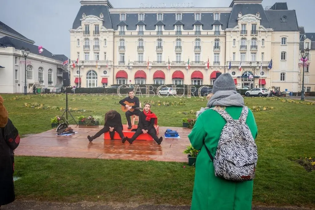 REPORTAGE. Cabourg, capitale du romantisme pour la Saint-Valentin - Caen.maville.com