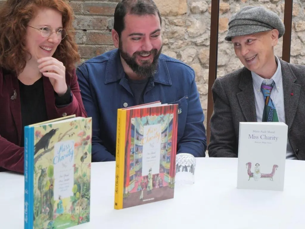 Livres. Miss Charity, pétillante adolescente, tête d’affiche de notre ...