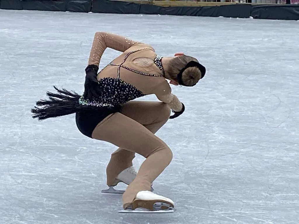 Lisieux. Démonstration de patinage artistique par le club caennais Acsel - Trouville-Deauville ...