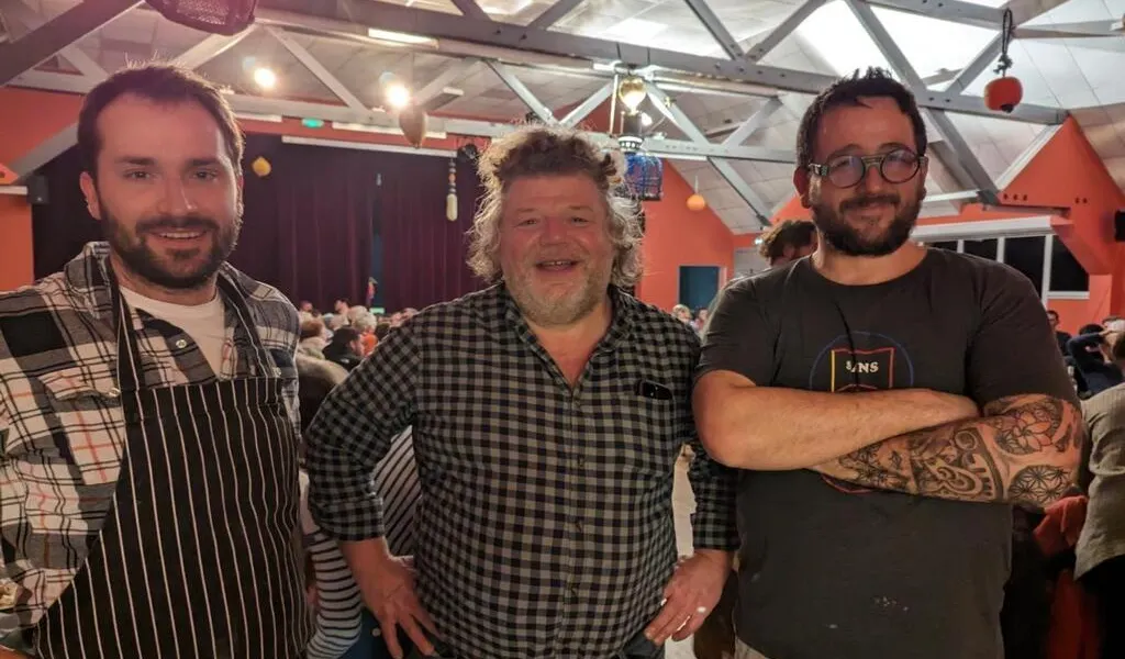 Groix. Trois chefs locaux ont préparé le repas au profit de l’école ...