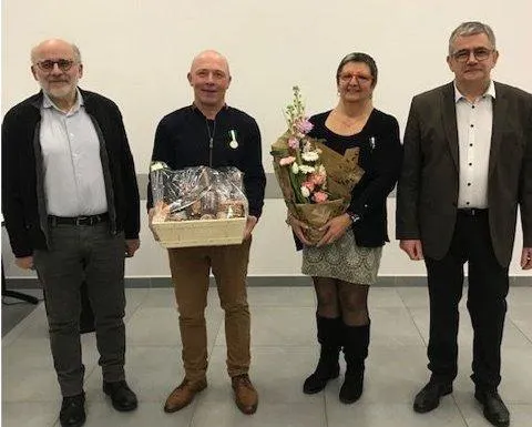 Les Cerqueux. Laurence Vivion et Pascal Longuet médaillés - Cholet ...