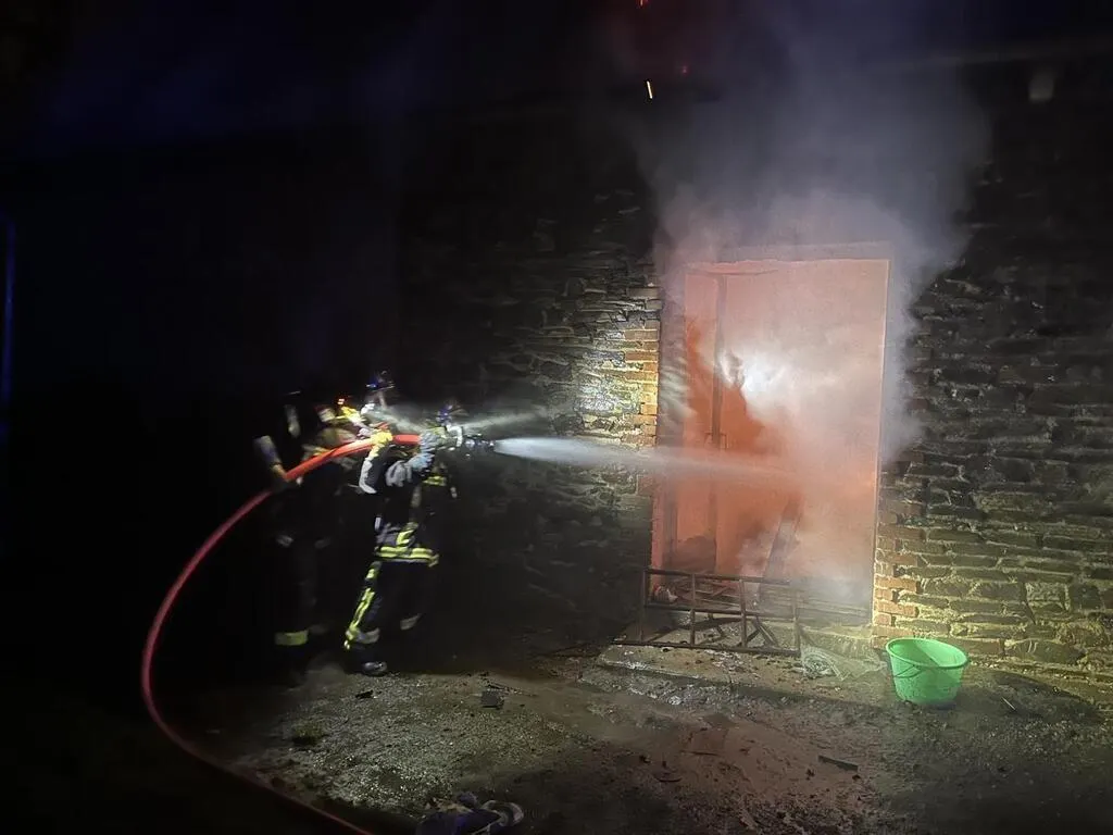 Un homme gravement brûlé dans l’incendie de sa maison à Châteaubourg ...