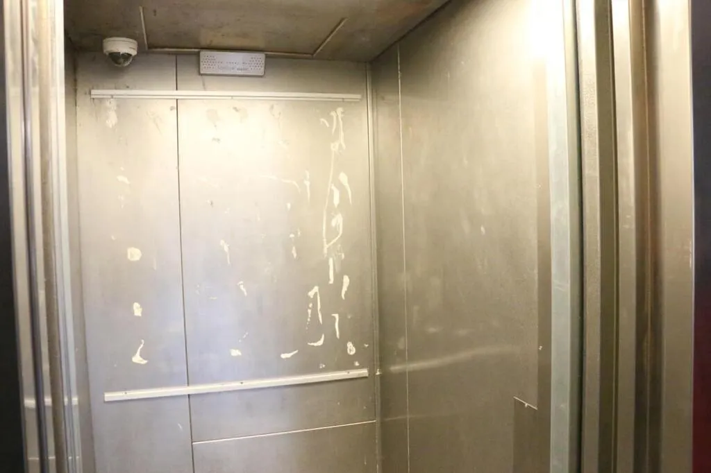 « C’est un truc à devenir fou ! » : les ascenseurs jouent avec les nerfs des locataires ...