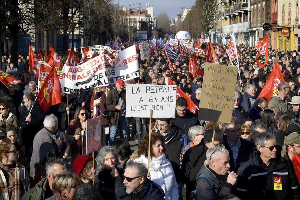 Carte Près De 230 Manifestations Contre Le Projet De Réforme Des