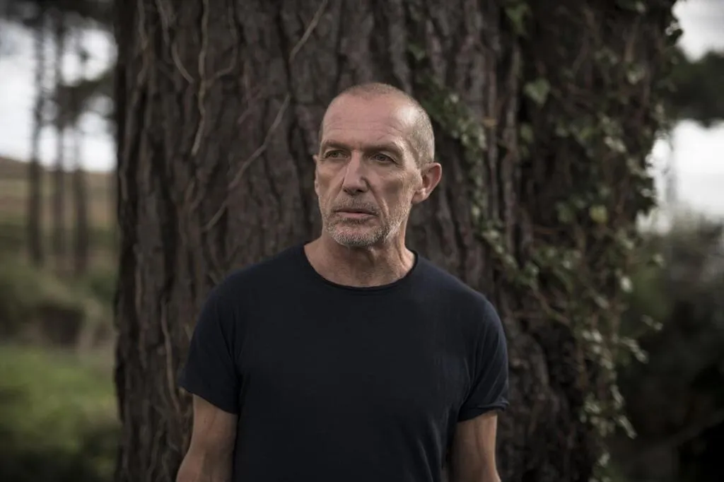 Simplifier, un Miossec intime, intense et inspiré - Roubaix.maville.com