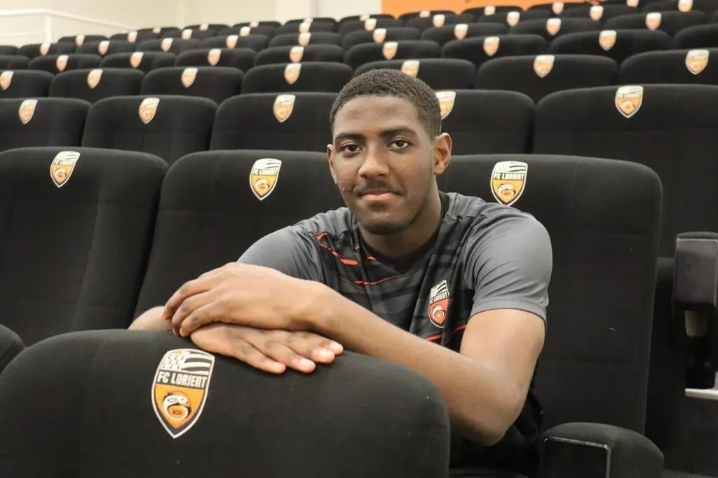 FC Lorient. « J’espère découvrir la Ligue 1 bientôt » : à la découverte ...