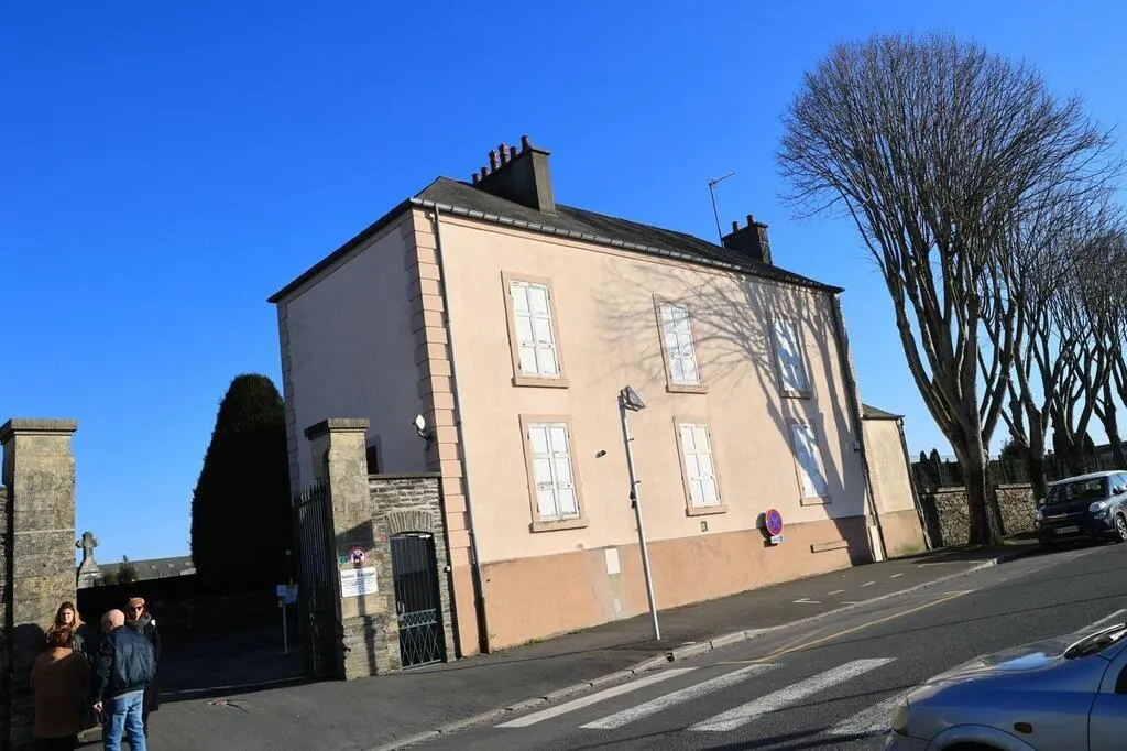 Saint-Lô. L’ancienne maison du gardien de cimetière deviendra un espace ...