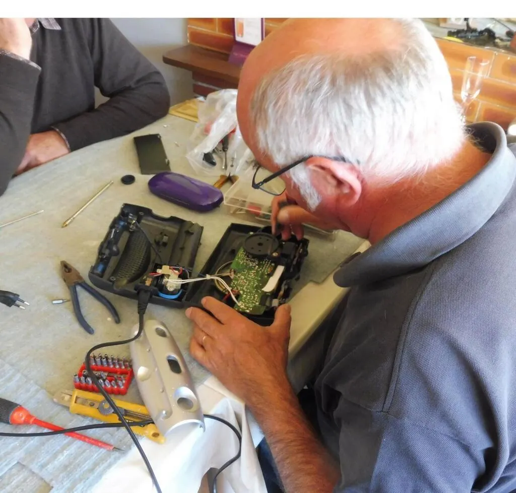 Geneston. Donner une seconde vie à ses objets au Repair bistrot - Saint-Nazaire.maville.com