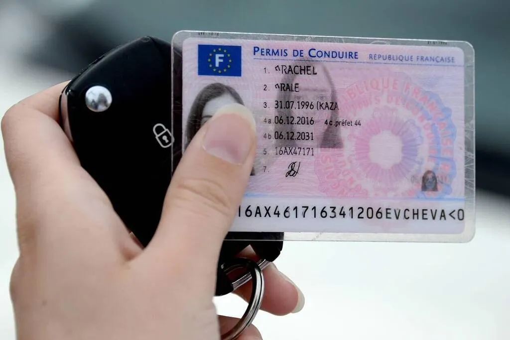 Vacances. Avez-vous le droit de conduire en Europe avec votre permis ...