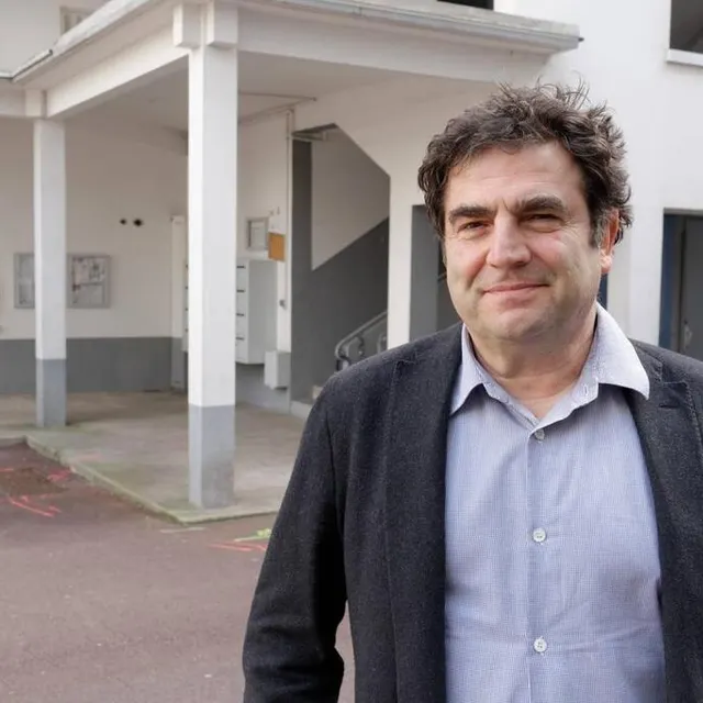 Dans « 2, place de la Victoire, Kyiv », Romain Goupil raconte un an de ...