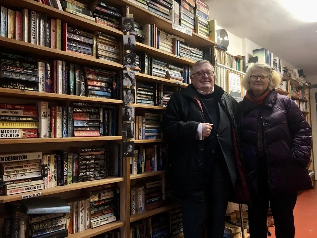 Dinard. La « library » a vu passer Alan Turing et Hugh Grant - Vitré ...