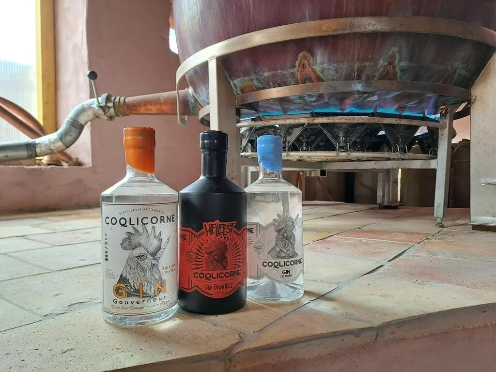 Nogent-le-Bernard. La distillerie Coqlicorne présente trois gins au ...