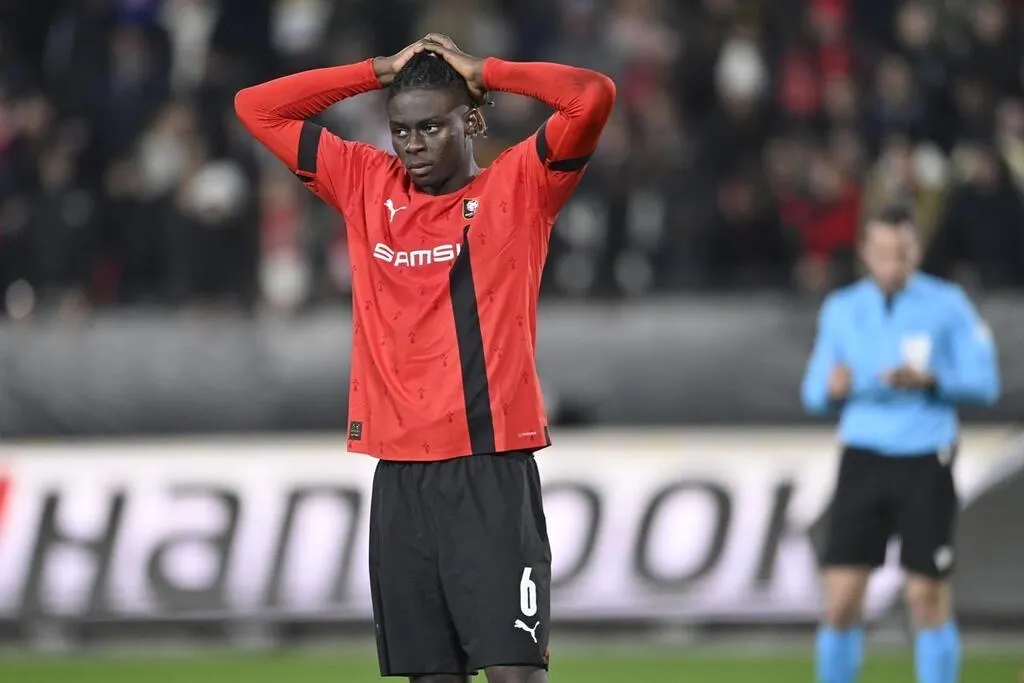 EN IMAGES. Belocian en pleurs, Toko Ekambi et Salah buteurs… Revivez l ...