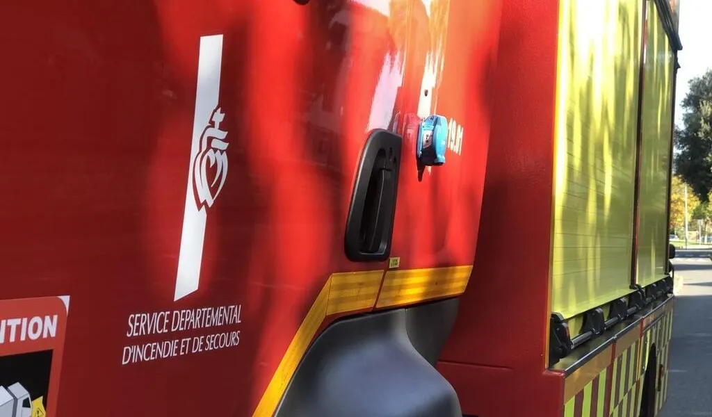 Trois personnes blessées dans un accident cette nuit à Fontenay-le ...