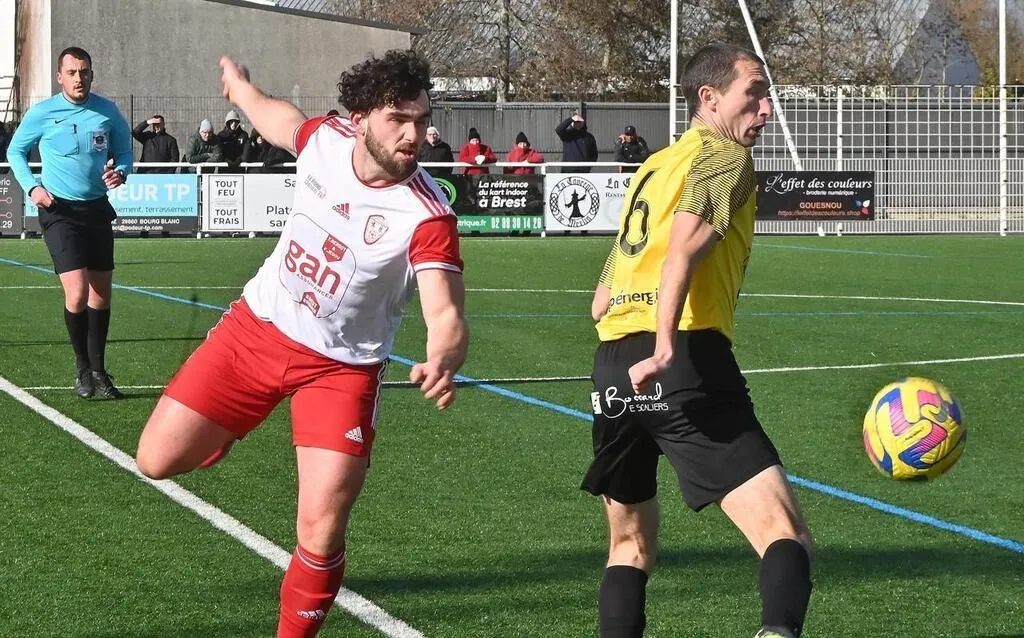 Football. R1 : Plouvorn trop fort pour Plabennec . Sport - Brest ...