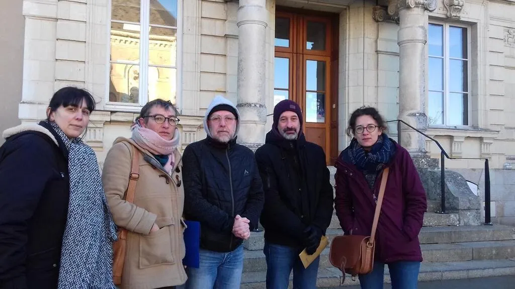 Rochefort-sur-Loire. Transport scolaire : des parents mécontents ...