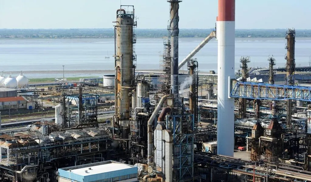 La raffinerie Total de Donges à l’arrêt après deux pannes soudaines ...