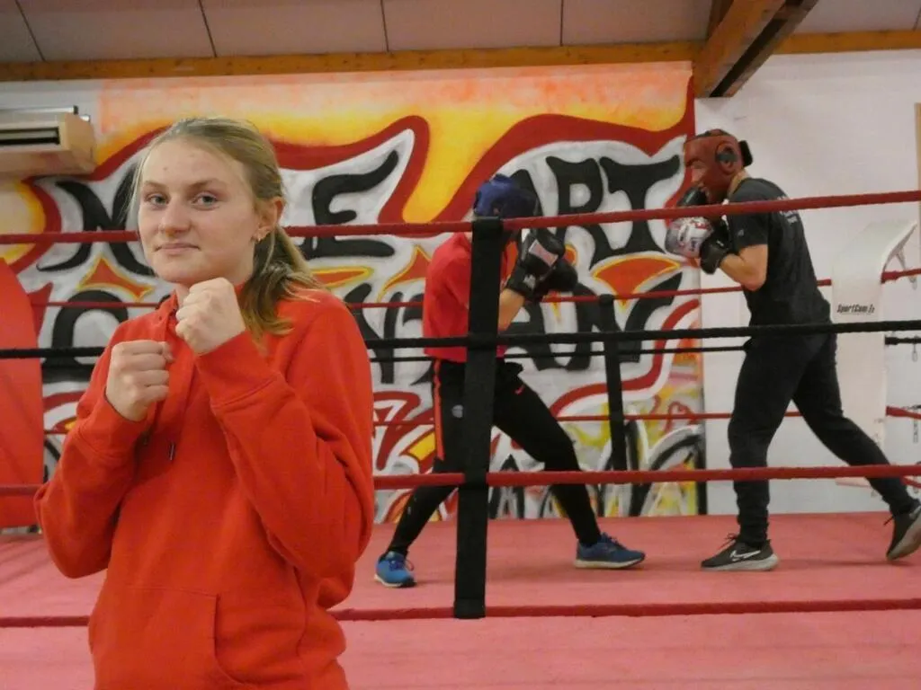 PORTRAIT. Emma Lalande, une jeune prodige de la boxe - Trouville ...