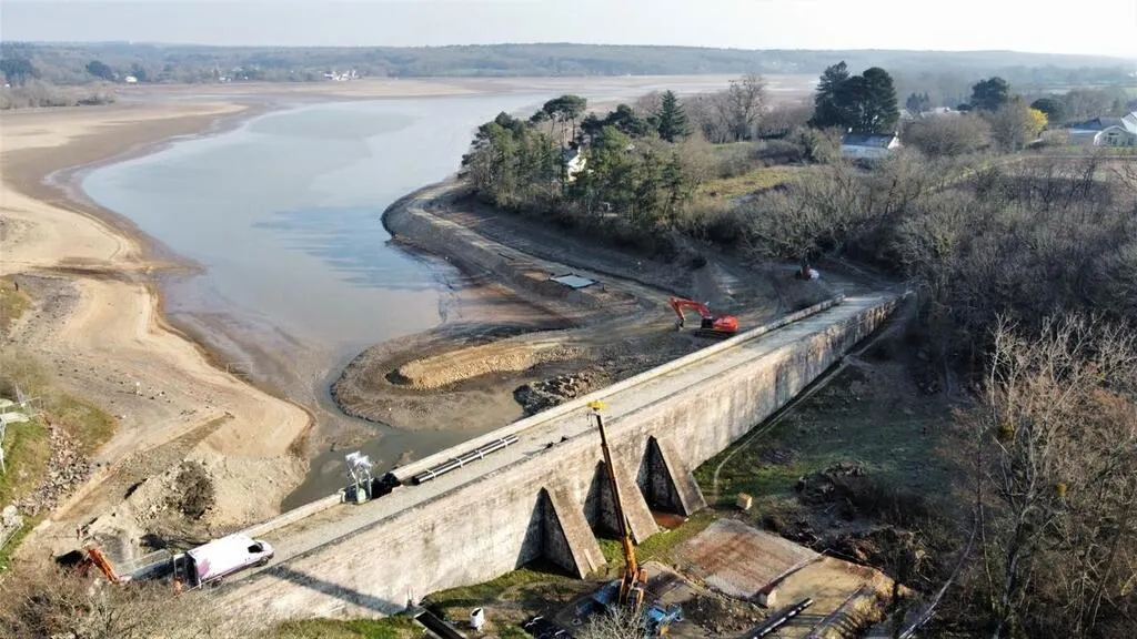 Le barrage du lac de Vioreau se refait une santé - Saint-Nazaire ...