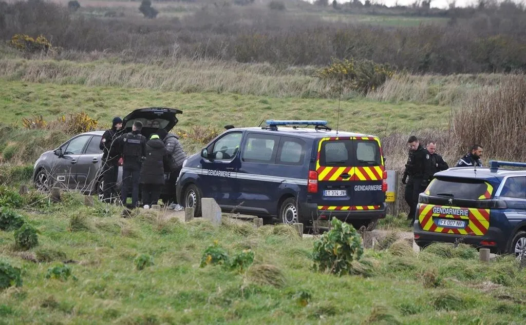 REPORTAGE. Cocaïne échouée en Normandie : les contrôles s’intensifient sur le littoral - Tours ...