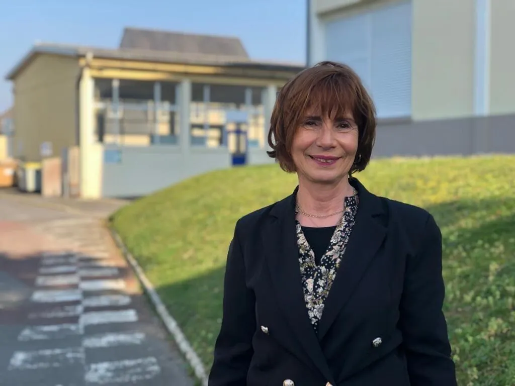 TÉMOIGNAGE. Elle a appris à lire et à écrire à 50 ans : elle raconte sa ...