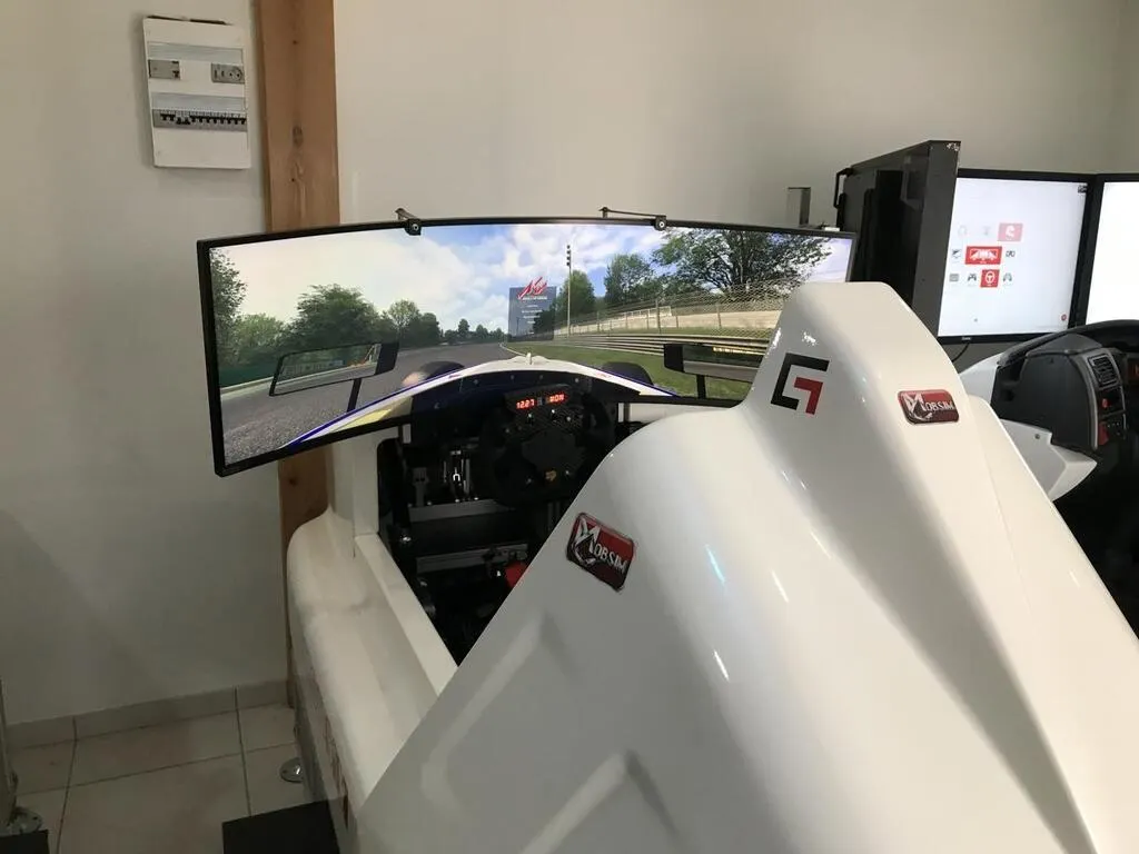 Caen - Dans sa maison, il crée des simulateurs de course pour les ...