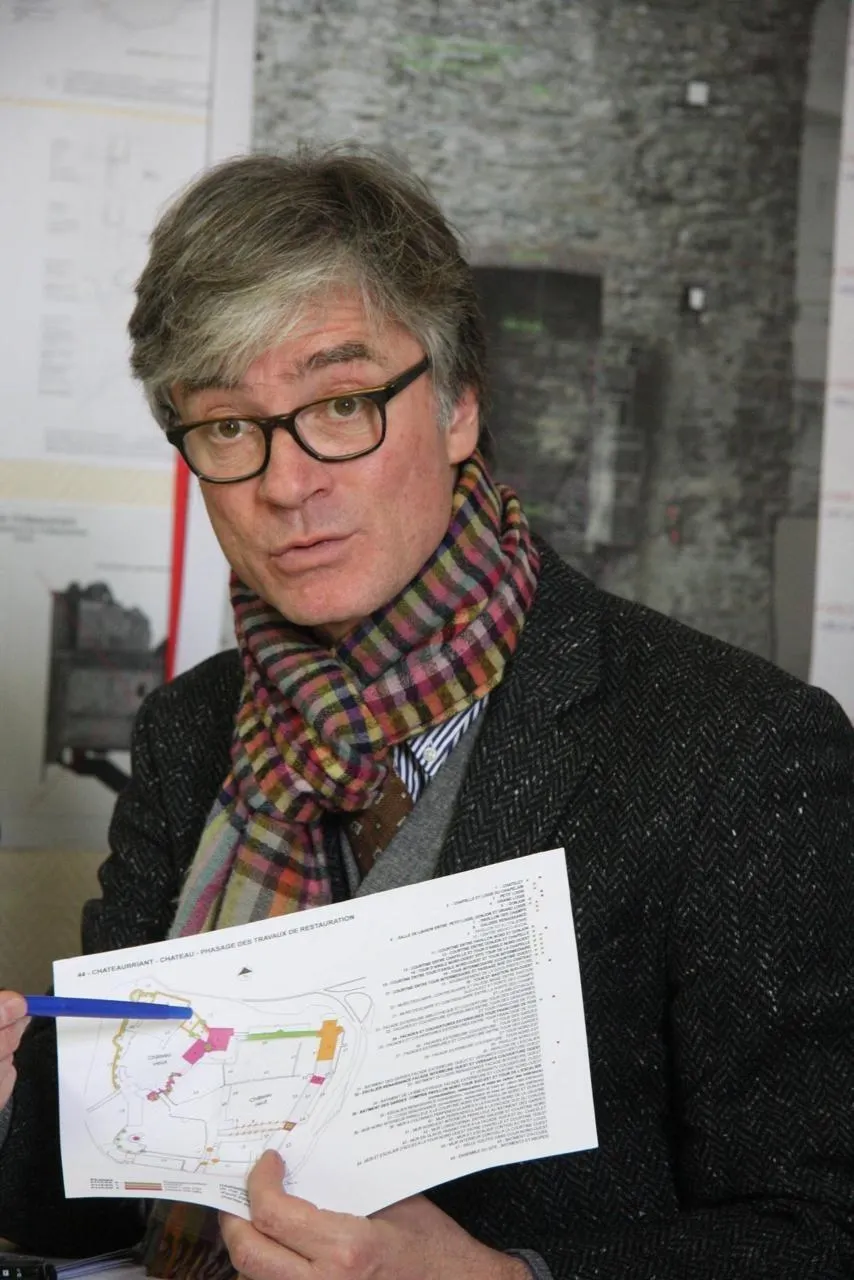 Pascal Prunet, au chevet des remparts de Guérande avant Notre-Dame de ...