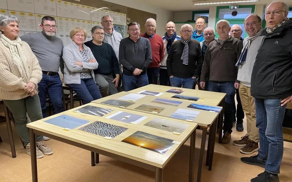 Lanester. Une séance papier pour la section photo - Vannes.maville.com
