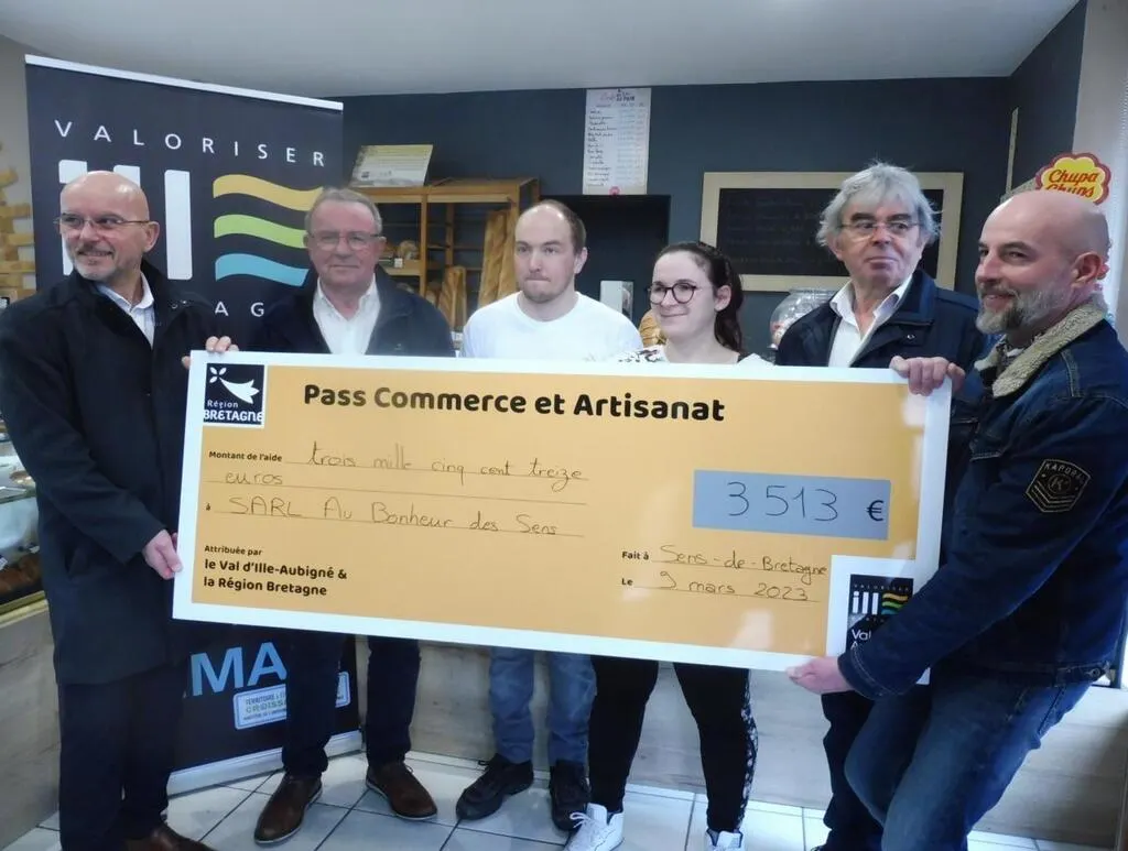 Sens-de-Bretagne. Le 50e Pass commerce et artisanat remis à la ...