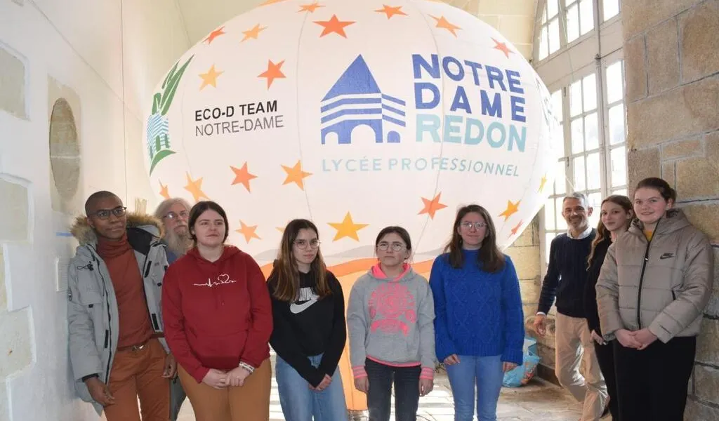 Redon. Le lycée Notre-Dame a dévoilé ses trois nouveaux logos - Redon ...
