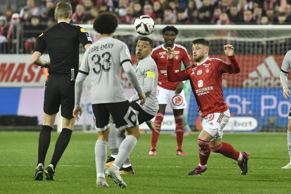 Stade Brestois. « C’est une grosse déception », juge Hugo Magnetti ...