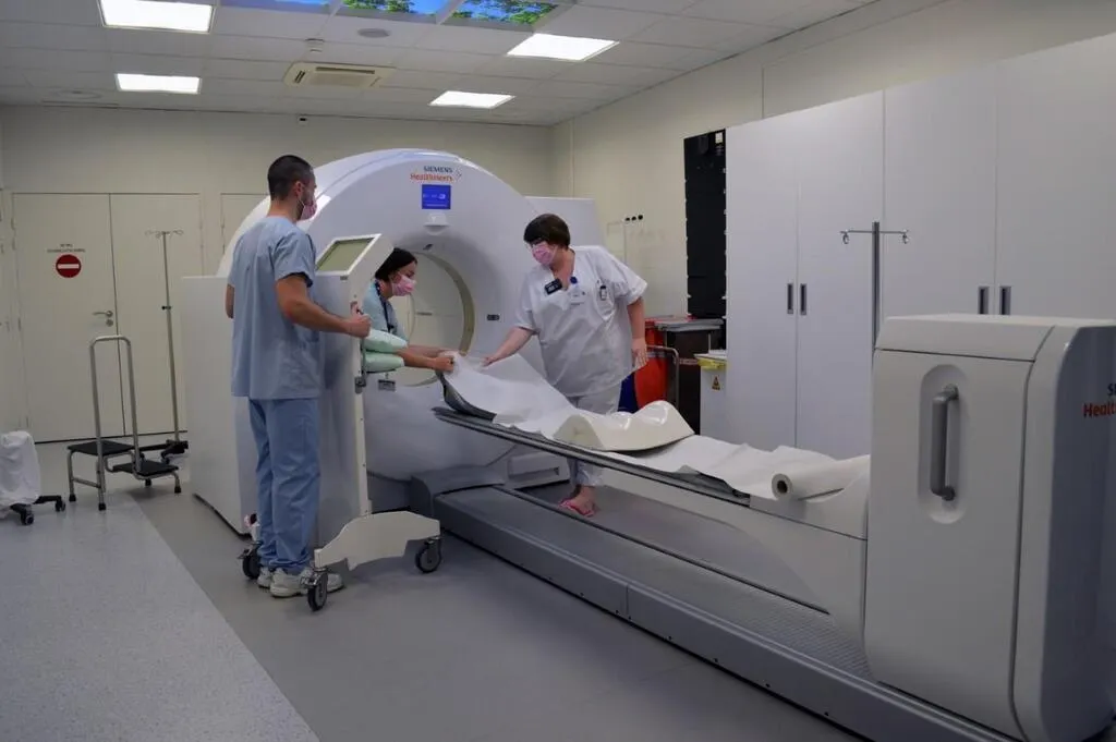 « C’est l’un des TEP-Scan les plus actifs du pays », un second appareil ...
