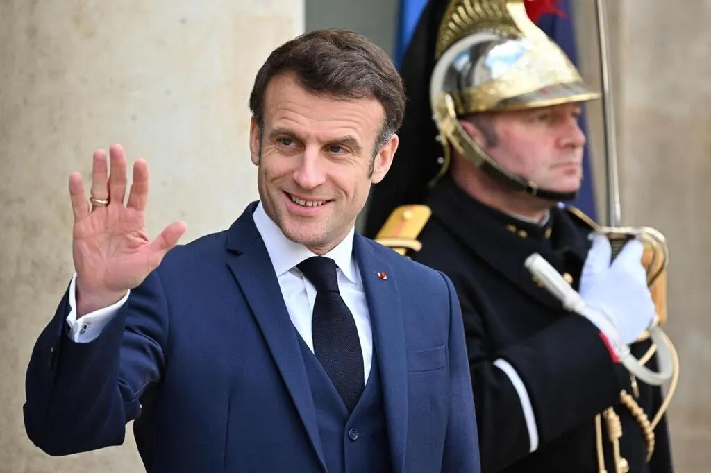 Ces élèves de la Mayenne invitent Emmanuel Macron : le président de la ...
