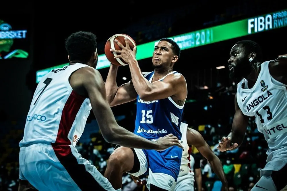 Basket. Kevin Coronel, de la Jalt à la Coupe du monde avec le Cap-Vert ...