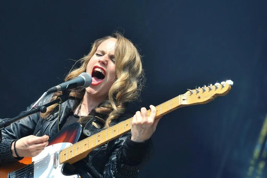 Festival Beauregard 2023. Et le dernier nom est… Anna Calvi - Caen ...