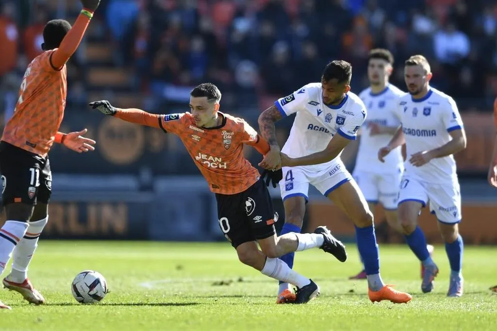 FC Lorient. Enzo Le Fée de retour samedi pour Nice . Sport - Redon.maville.com