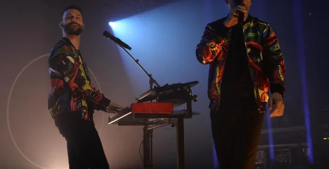 Angers. Le duo Rouquine a plus d’un tour dans ses chansons - Angers ...