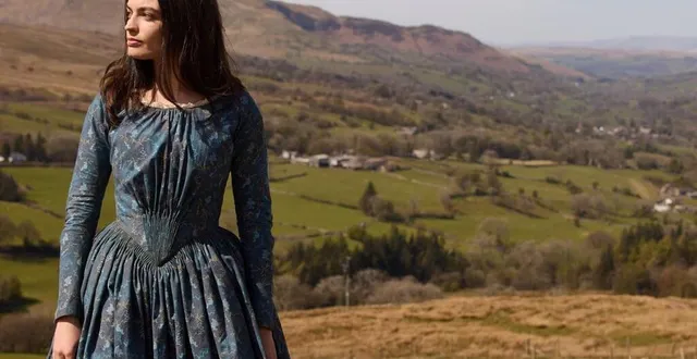 Cinéma. Emily Brontë réinventée avec passion au cinéma avec Emma Mackey ...