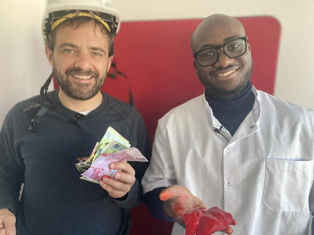 REPORTAGE. Une journée avec Pierre-Antoine Damecour et l’équipe de « La ...