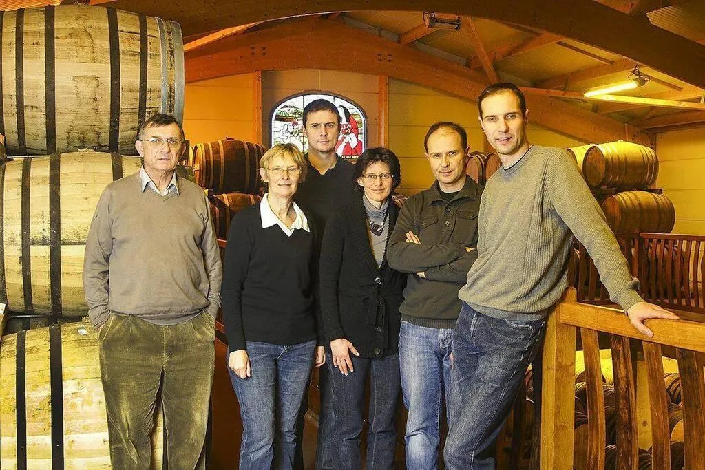 En Finistère, Guy Le Lay, le fondateur de la Distillerie des Menhirs ...