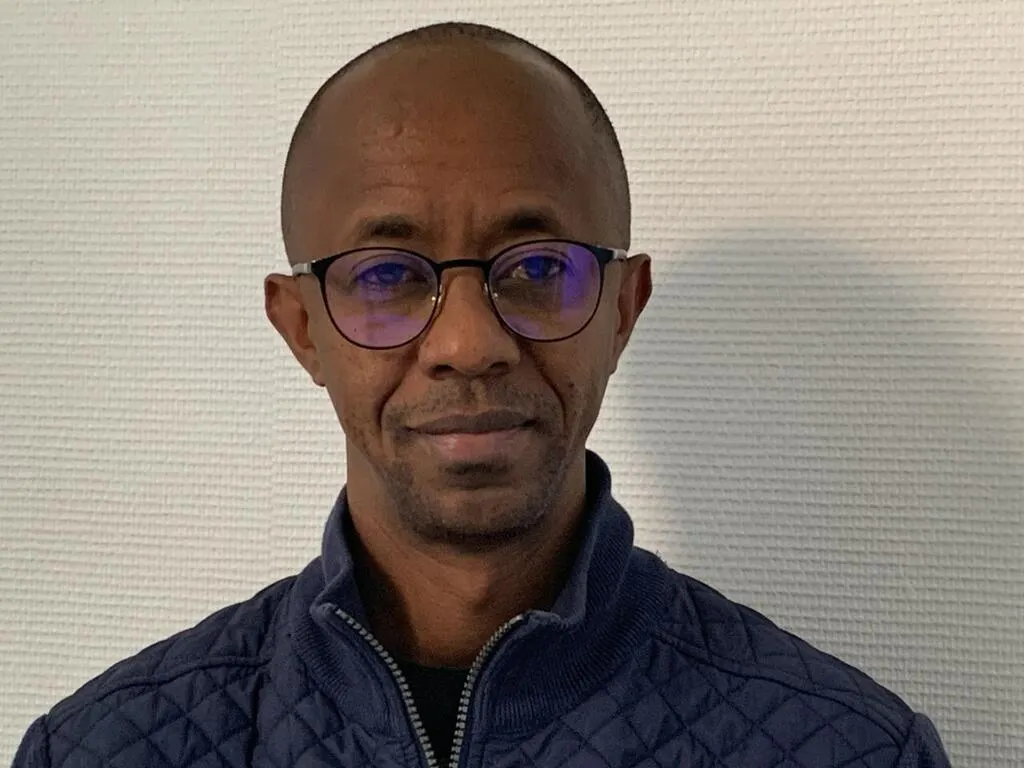 Écommoy. « Je suis deux en un », un film pour mieux se comprendre - Le ...