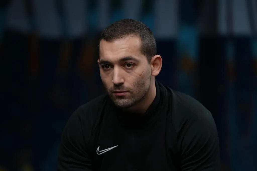 Entre films d’action et d’art et essai, l’acteur rennais Dali Benssalah ...