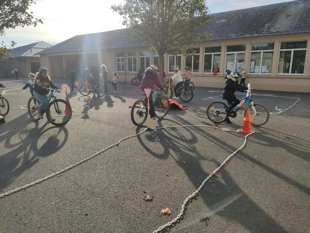 Pont-d’Ouilly Loisirs référent du Savoir rouler à vélo - Caen.maville.com