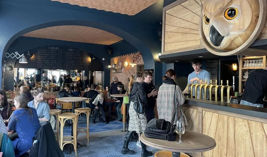 À Rennes, le bar Hibou rouvre après six mois de travaux - Rennes ...