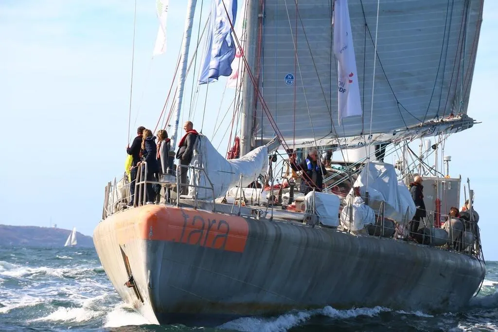 La goélette Tara repart pour une nouvelle mission scientifique . Sport ...