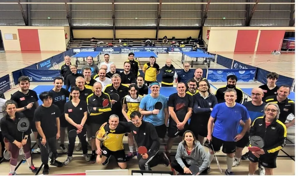 Le Rheu. Cinquante passionnés de raquette étaient réunis vendredi ...