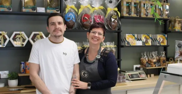 Le Boupère. Un relooking pour la boulangerie Chez Sylvain et Julie - La ...