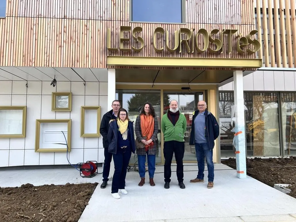 La médiathèque Les Curiosités, à Châteaubourg, dévoile ses futurs ...