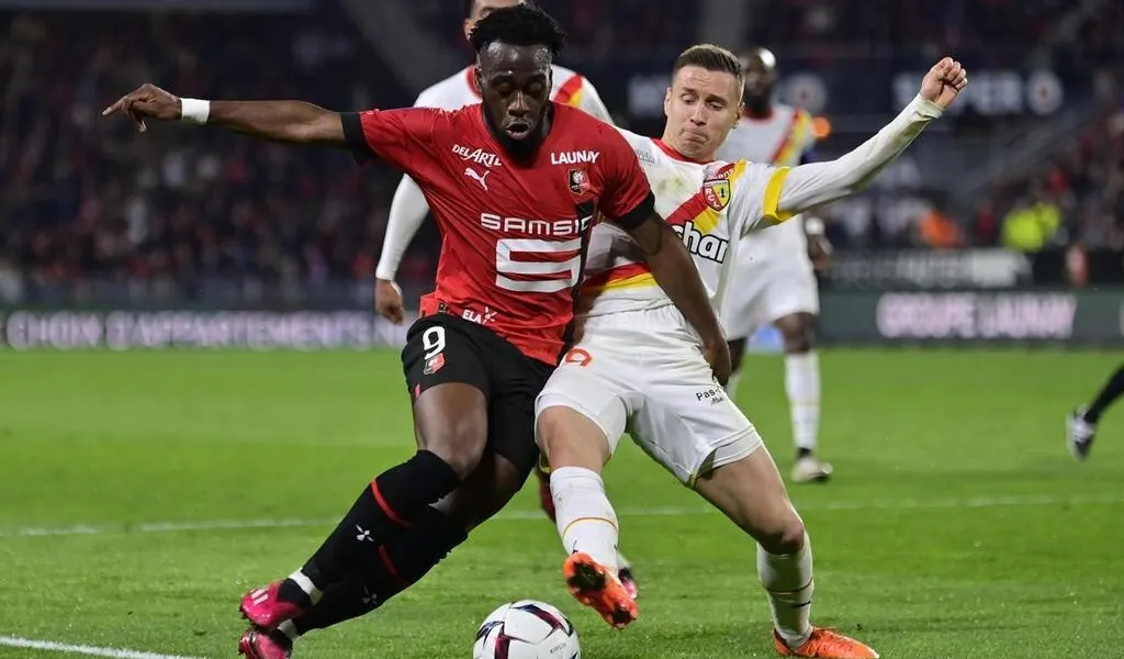 Olympique lyonnais - Stade Rennais. Au pied du mur, les Rouge et Noir ...